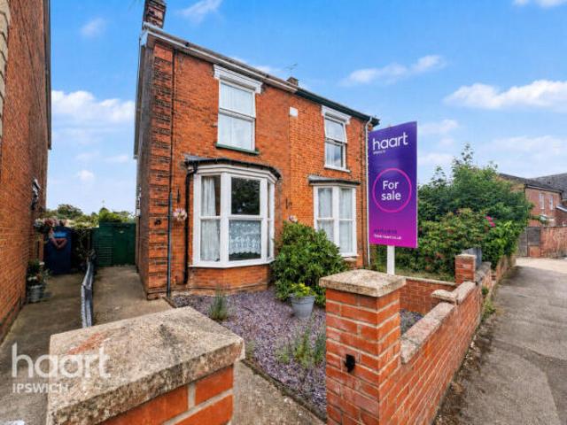 4 bedroom semi detached house for sale in Salisbury Road, Ipswich, IP3