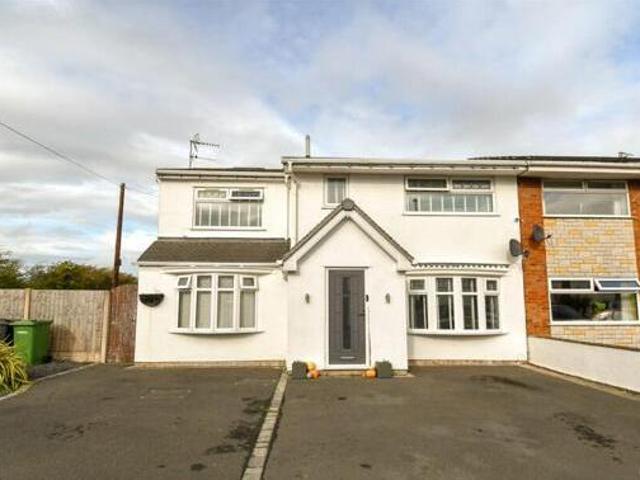 4 Bedroom Semi detached House For Sale In Saughall Massie
