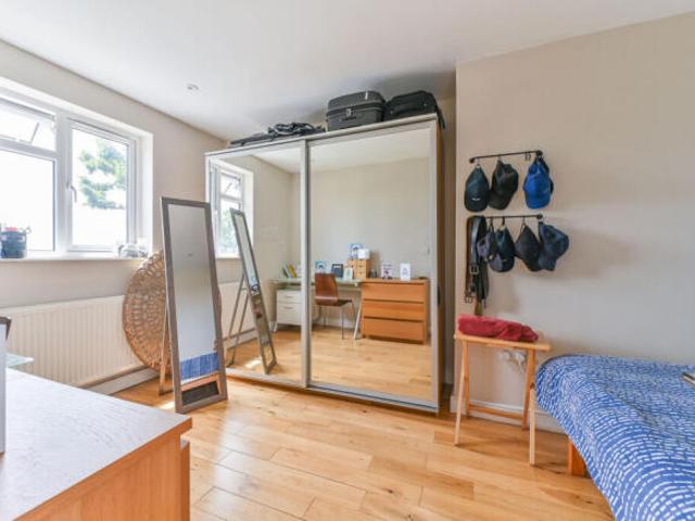 4 bedroom semi detached house for sale in SE19, Upper Norwood, London, SE19