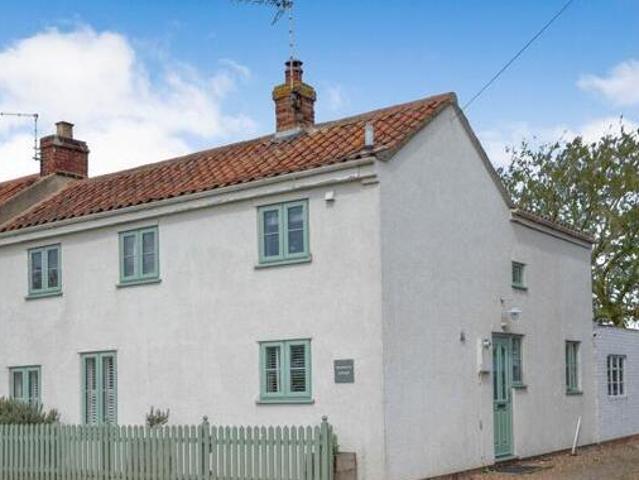 4 Bedroom Semi detached House For Sale In Sea Palling