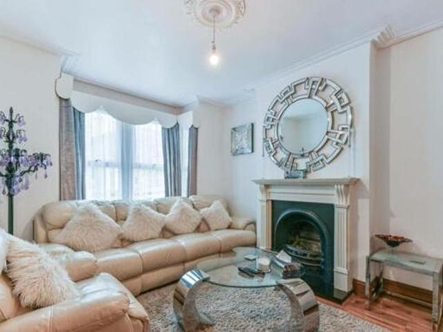 4 Bedroom Semi detached House For Sale In Selhurst, London
