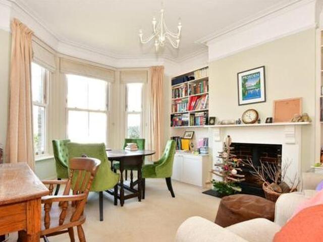 4 Bedroom Semi detached House For Sale In Shanklin