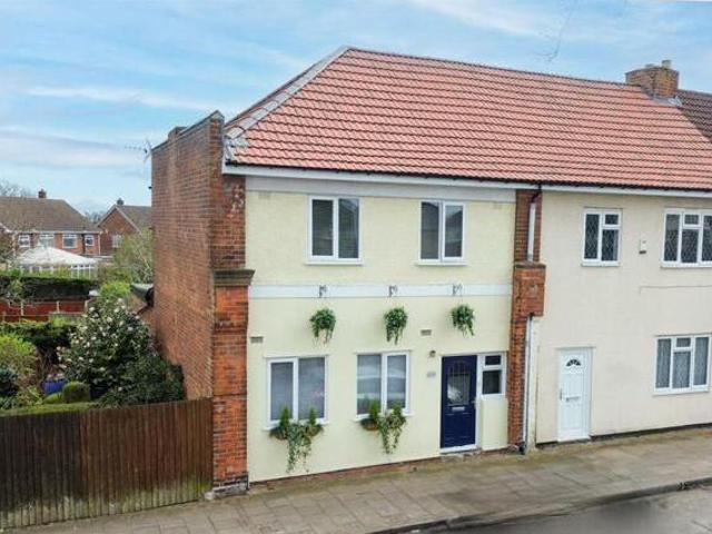4 Bedroom Semi detached House For Sale In Shirley
