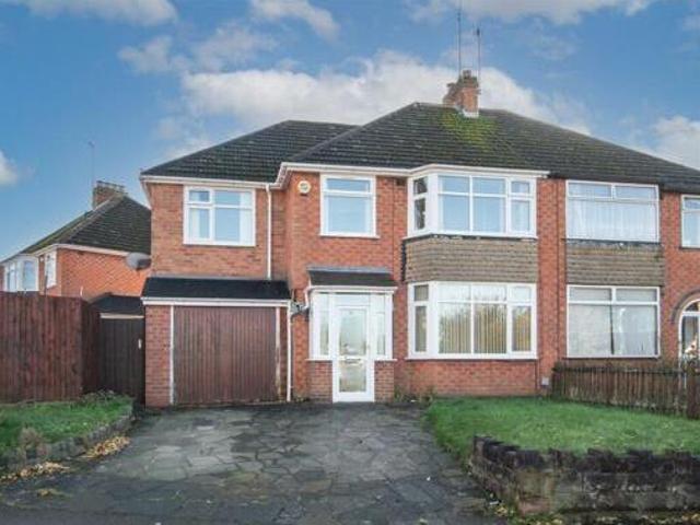 4 Bedroom Semi detached House For Sale In Shirley