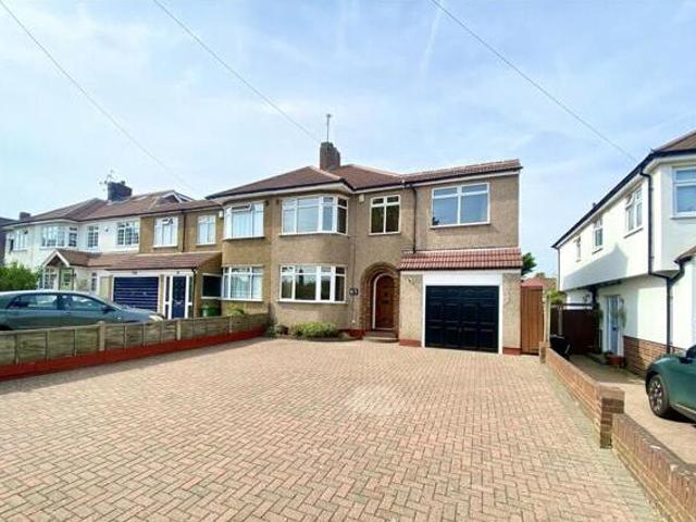 4 Bedroom Semi detached House For Sale In Sidcup, Kent