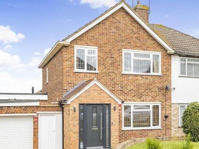 4 Bedroom Semi detached House For Sale In Sidcup, Kent
