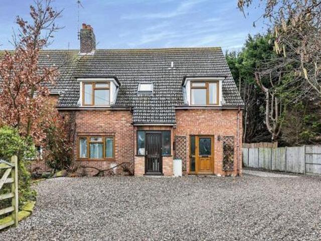 4 Bedroom Semi detached House For Sale In Somerleyton