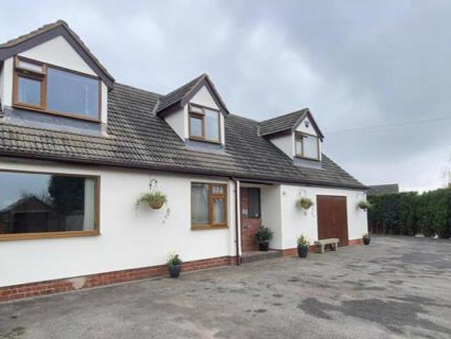 4 Bedroom Semi detached House For Sale In Southam