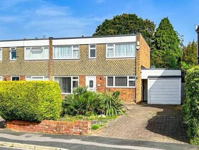 4 Bedroom Semi detached House For Sale In Southampton