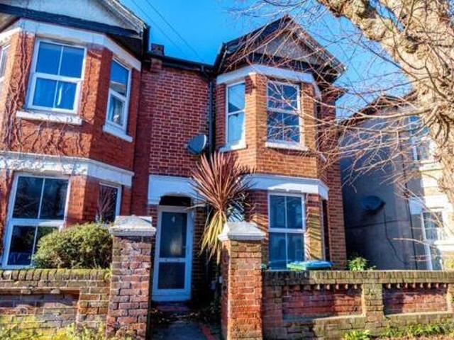 4 Bedroom Semi detached House For Sale In Southampton, Hampshire