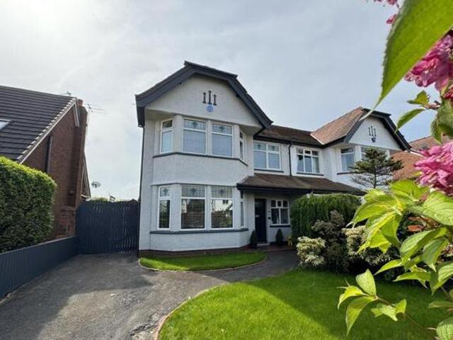 4 Bedroom Semi detached House For Sale In Southport