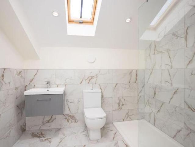 4 bedroom semi detached house for sale in Spring View Scholebrook Lane, Tong, BD4