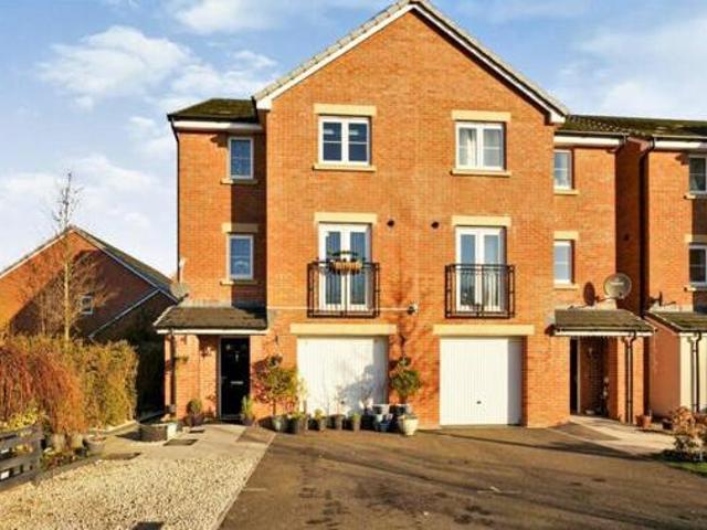 4 Bedroom Semi detached House For Sale In Swindon