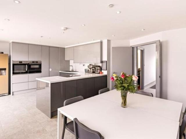 4 bedroom semi detached house for sale in St. Valerie Road, Worthing, BN11