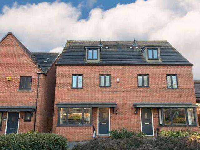 4 Bedroom Semi detached House For Sale In St Crispins