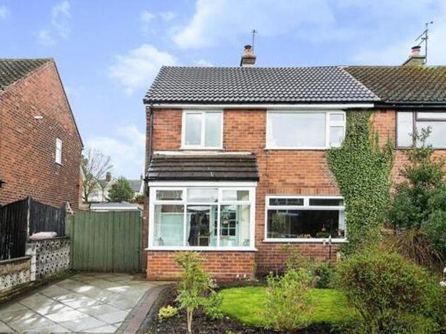 4 Bedroom Semi detached House For Sale In St. Helens