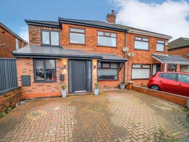 4 Bedroom Semi detached House For Sale In St. Helens, Merseyside