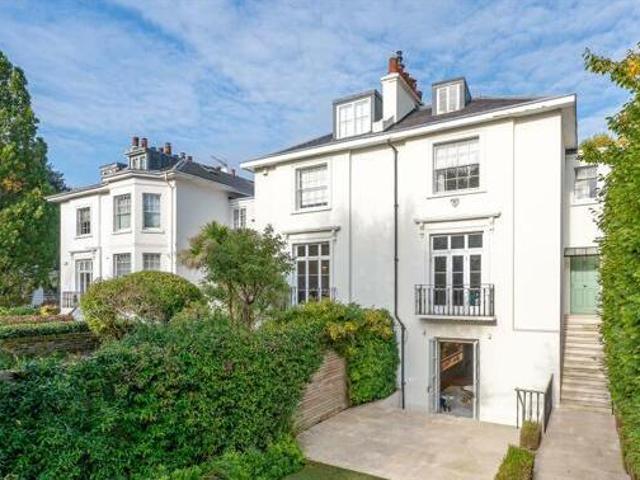 4 Bedroom Semi detached House For Sale In St Johns Wood, London