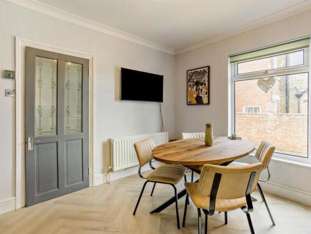 4 bedroom semi detached house for sale in St Lukes Avenue, Maidstone, ME14
