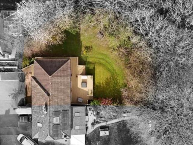 5 bedroom semi detached house for sale in St Quentin View, Bradway, S17 4PS, S17