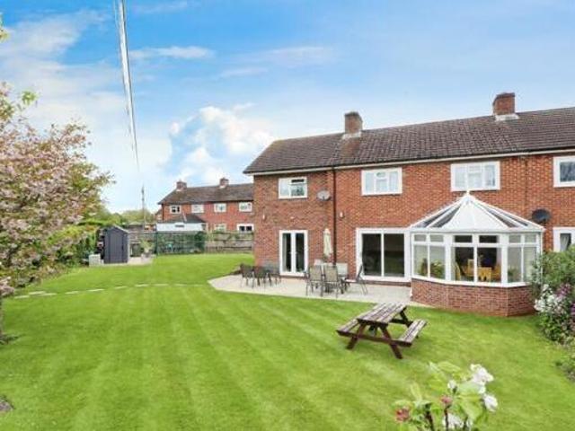 4 Bedroom Semi detached House For Sale In Stockbridge, Hampshire