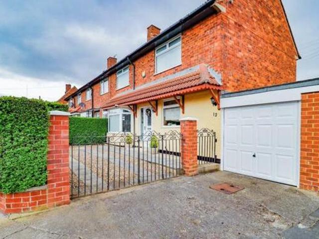 4 Bedroom Semi detached House For Sale In Stockton on tees