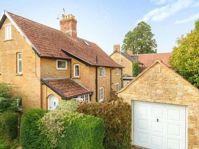 4 Bedroom Semi detached House For Sale In Stoke sub hamdon, Somerset