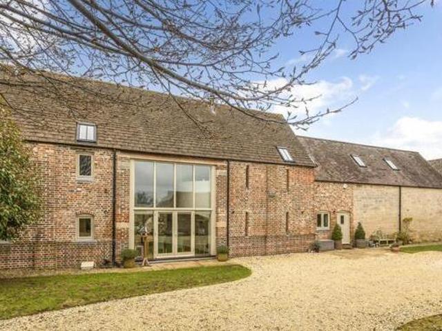 4 Bedroom Semi detached House For Sale In Stonehouse, Gloucestershire