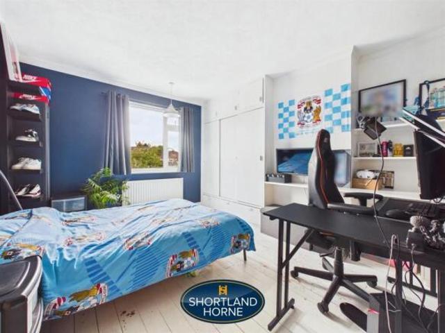 4 bedroom semi detached house for sale in Stamford Avenue, Styvechale, Coventry, CV3
