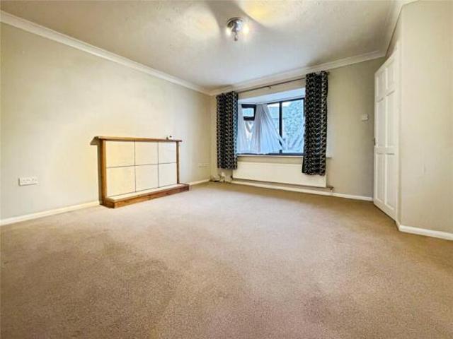 3 bedroom semi detached house for sale in Stenigot Road, Lincoln, Lincolnshire, LN6