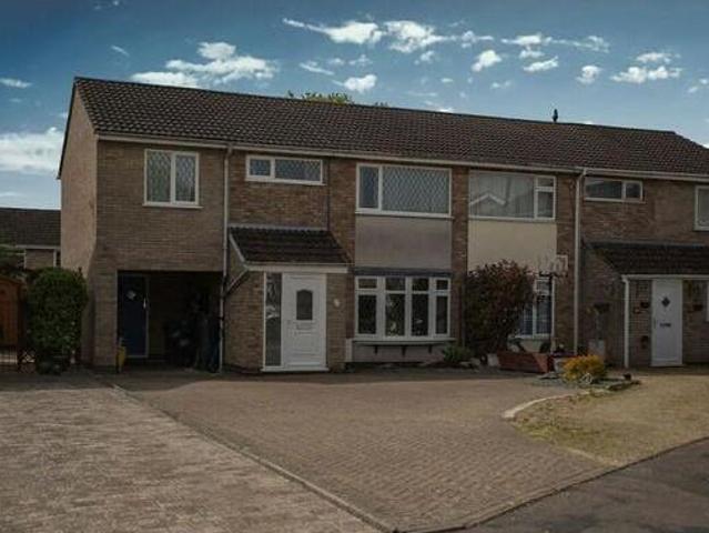 4 Bedroom Semi detached House For Sale In Stilton, Peterborough