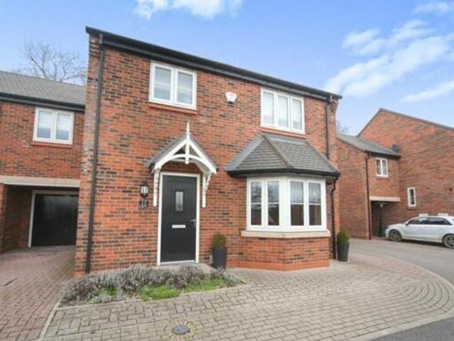 4 Bedroom Semi detached House For Sale In Stratford upon avon