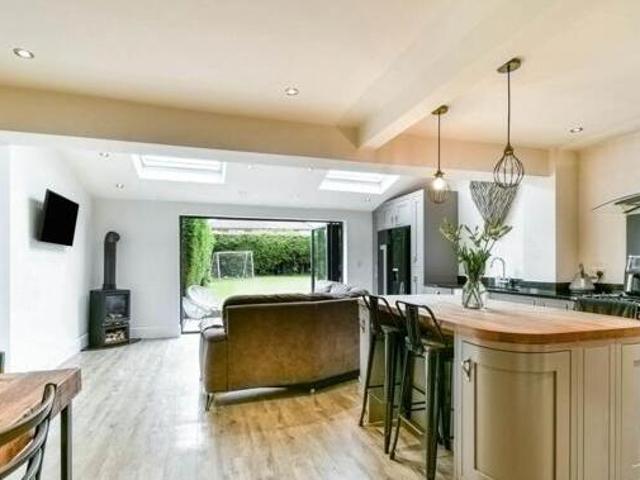 4 Bedroom Semi detached House For Sale In Strensall