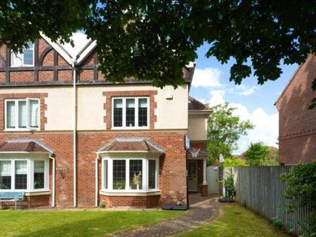 4 Bedroom Semi detached House For Sale In Strensall, York