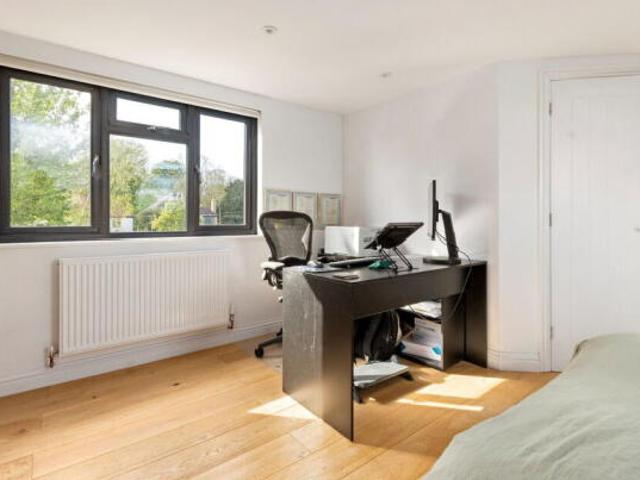 4 bedroom semi detached house for sale in Stretten Avenue, Cambridge, CB4 3ES, CB4