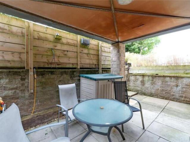 4 bedroom semi detached house for sale in Summerley Court, Idle, Bradford, West Yorkshire, BD10