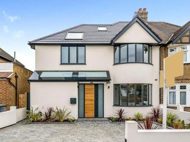 4 Bedroom Semi detached House For Sale In Surbiton