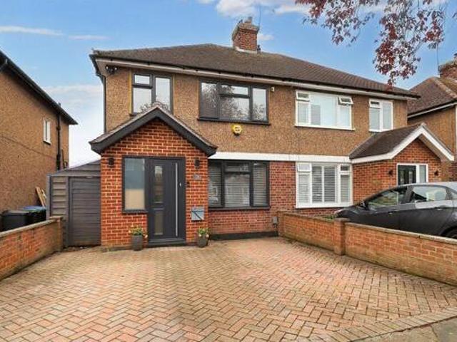 4 Bedroom Semi detached House For Sale In Surrey