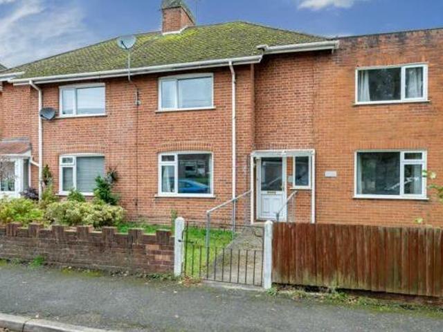 4 Bedroom Semi detached House For Sale In Surrey
