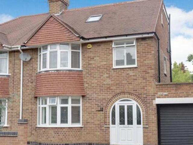 4 Bedroom Semi detached House For Sale In Syston, Leicester