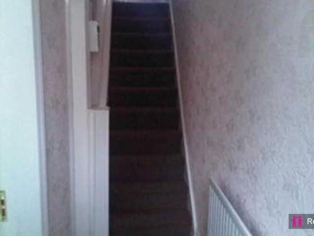 4 bedroom semi detached house for rent