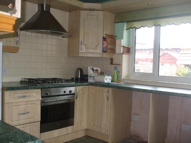 4 Bedroom, Semi Detached House for Rent