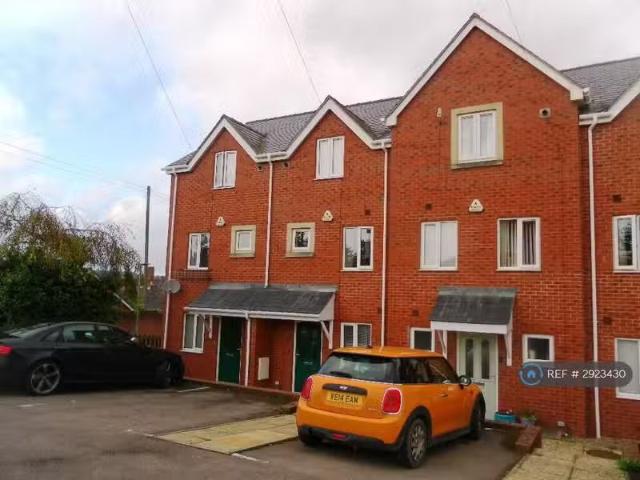 4 bedroom semi detached house for rent in The Mews, Ledbury, HR8