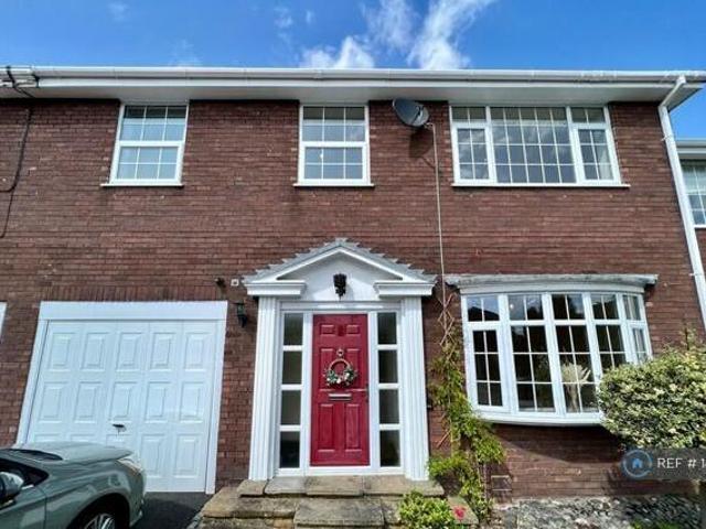 4 Bedroom Semi detached House For Rent In Vicars Cross, Chester