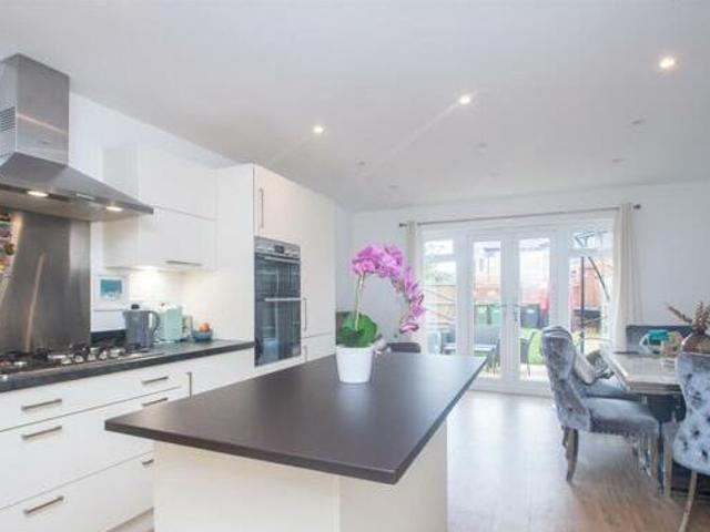 4 Bedroom Semi detached House For Rent In Whitehouse