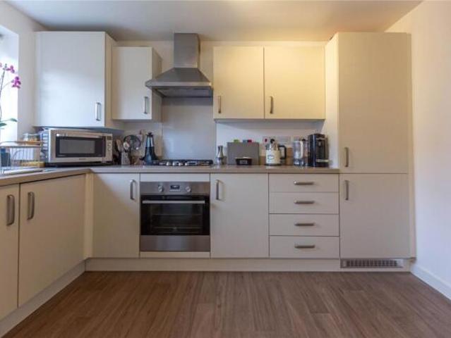 4 bedroom semi detached house for rent in Willowherb Road, Lyde Green, Bristol, BS16