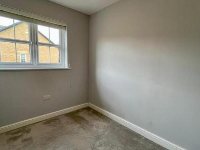 4 bedroom semi detached house for rent in Woodlands Close, Lancaster, LA1