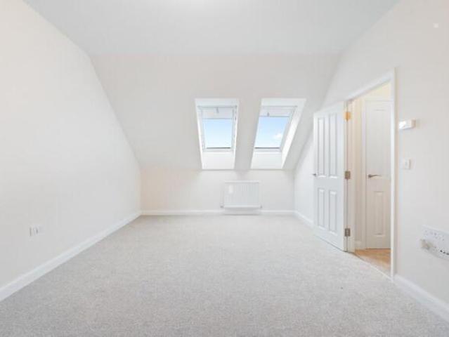 4 bedroom semi detached house for rent in Woodlands Heath, Sprowston, NR13