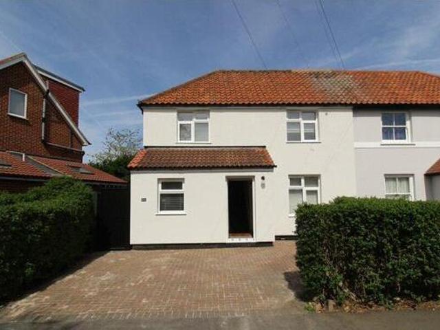 4 Bedroom Semi detached House For Rent In Acton