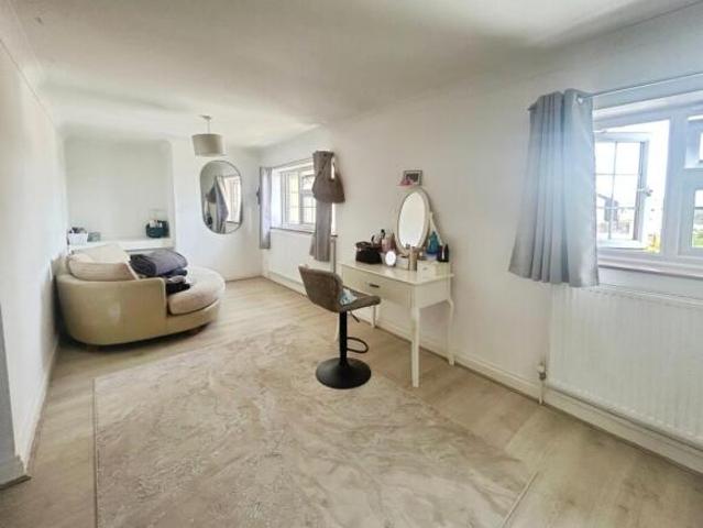 4 bedroom semi detached house for rent in All Saints Road, Allhallows, Rochester, Kent, ME3